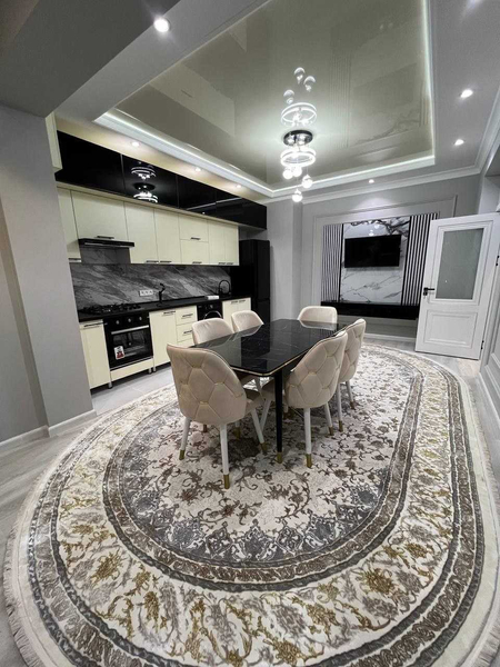 ЖК Seoul Moon,ТРЦ Next,2-комнатная,3/9,77 м²,евроремонт,мебель/техника