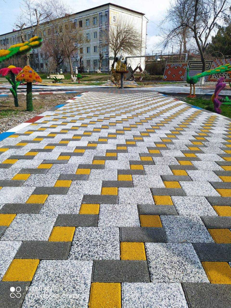 Брусчатка из мраморной крошки