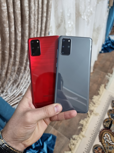 Срочно Samsung s9 plus 256gb Телефон отличном состояние