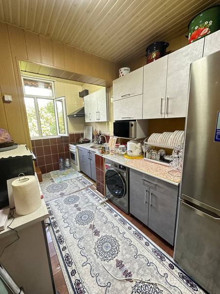 .Продам 3комнатную под евроремонт 70м2 Коракамиш 2/4 с мебель техникой