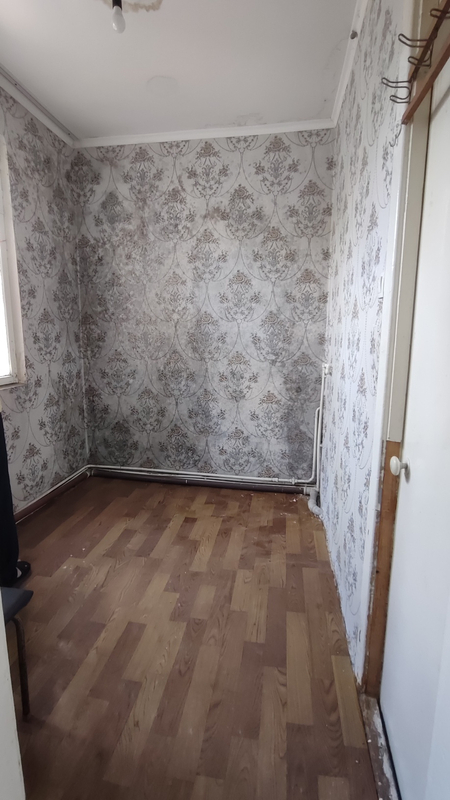 Срочно продается квартира авиасозлар 3  2/2/4 51.500у,е старт