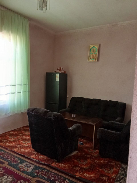 Farhod savhozidan 4 xonali xovli srochna sotiladi 400 mln ga