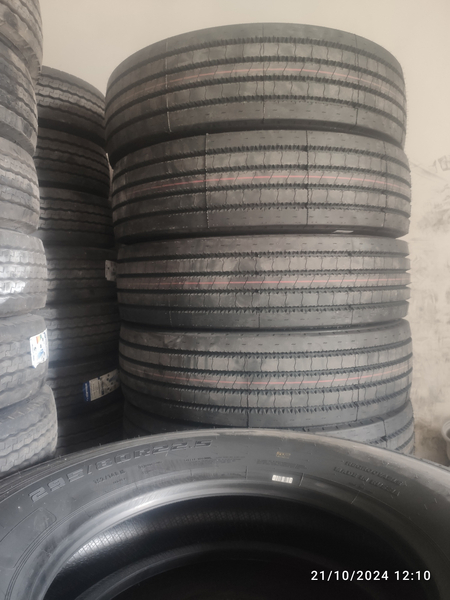 Kama 201NF 295/80R22.5 peredniy balon