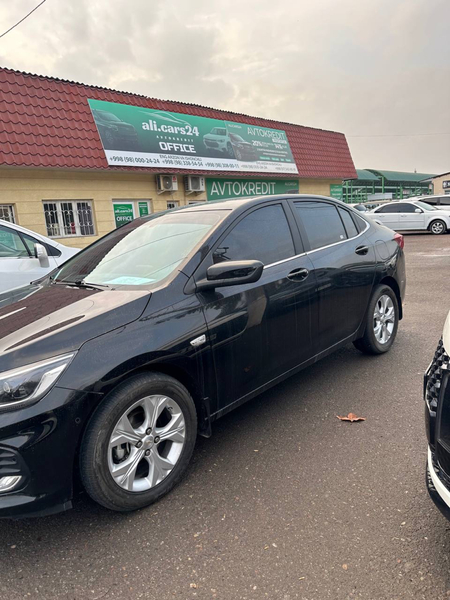 Chevrolet Onix Polniy full