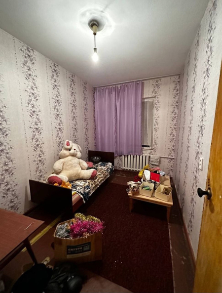 Феруза Продается квартира 3/4/4 балкон 2х6