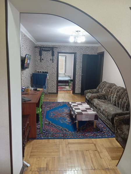 СРОЧНО!ГОРИТ! Чиланзар 23 2в3/5/5 Кирпич балкон 2*6 Всё остаётся