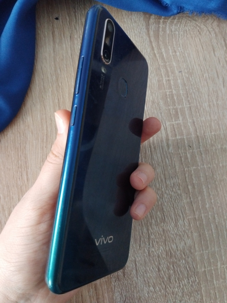 Vivo y12 aybi yoʻq