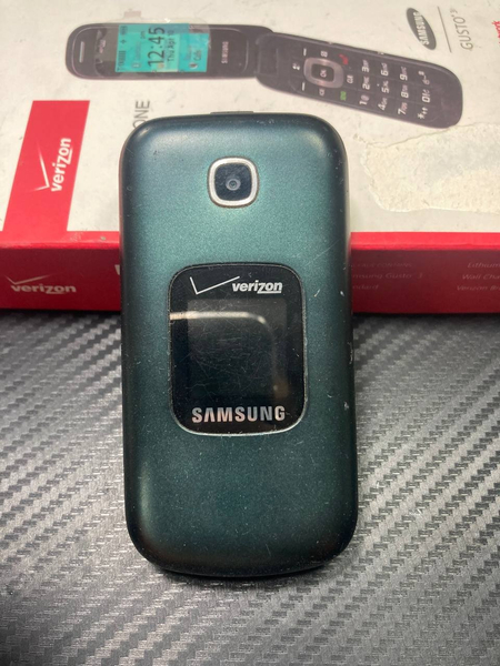 Samsung verizon gusto 3 sotiladi 110$