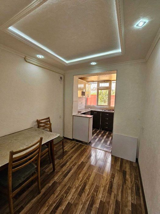 Срочно Продаётся 2х Комнатная Квартира (Микрорайон)