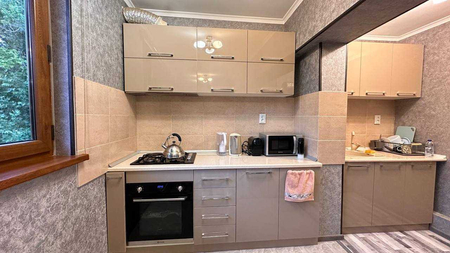 м.Буюк Ипак Йули гост Саехат 2-комнатная 5/5 57 м² кирпич 2х6 ремонт