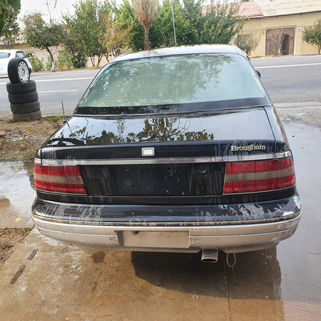 Daewoo broughm 1998 yil