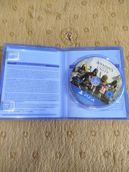 Игра на plastation 4 Assassin's creed unity