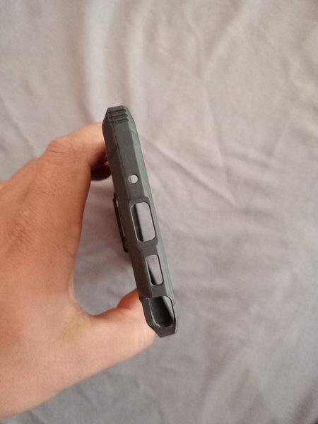 Samsung note 10+ chexol sotiladi