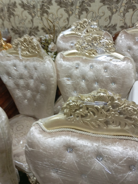 Продам стулья для гостиной 12 штук