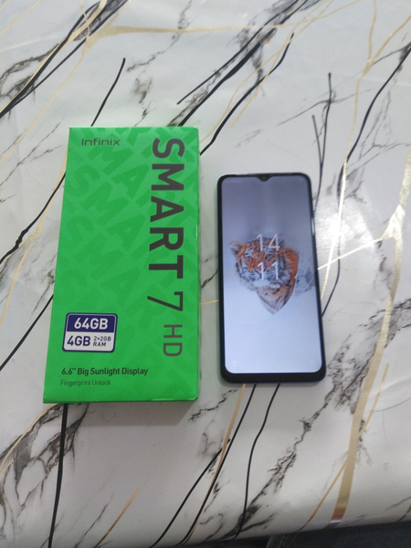Мобил телефони сотилди infinix x6512