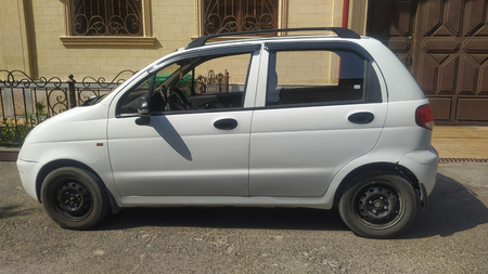 Matiz mx sotiladi !!! Oq rang yili 2014 probegi 317 min narxi 4.2000