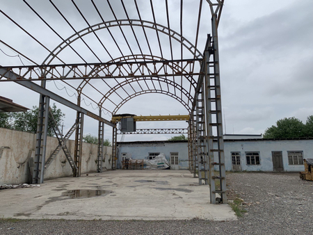 Angar krani bilan  sotiladi srochna