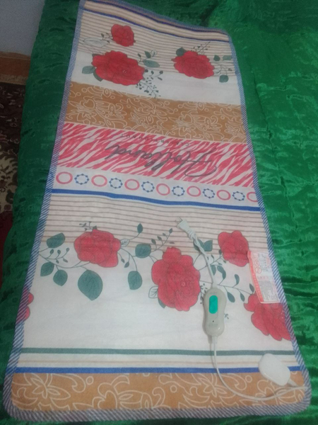 Elektra matras isitadigan xar xil razmerlari bor