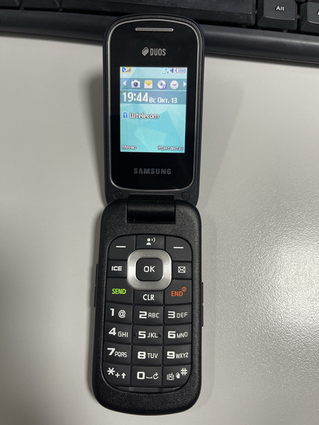Samsung gusto 3 (GSM Duo sim)