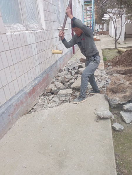 Transhaya ura padval Tashkent bóylab qaziymiz