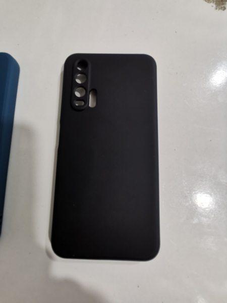 Chexol Honor 20 Pro sotiladi