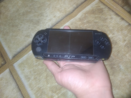 psp sotiladi narxini kelishamiz