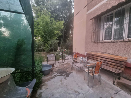 1ком в 2ком на Юнусабаде(Петушок)С ремонтом и выходом в огород(158676