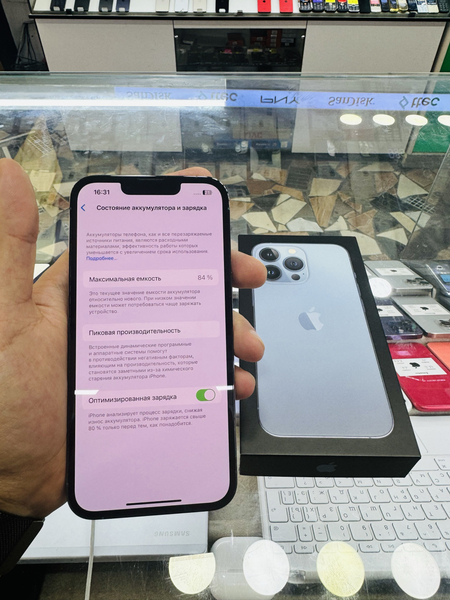 iPhone 13 Pro  128 gb blue