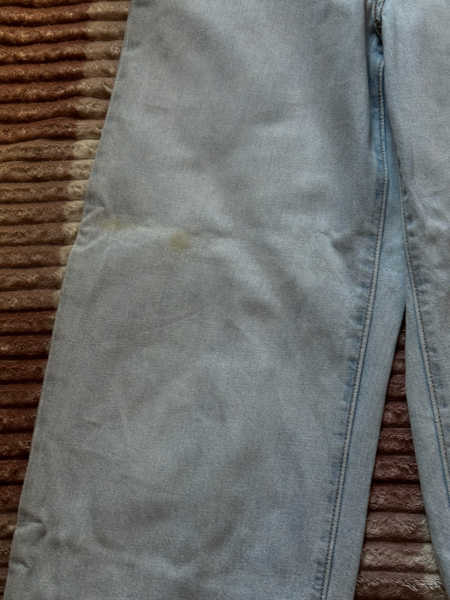 Джинсы Levis женские, размер 26 (S)