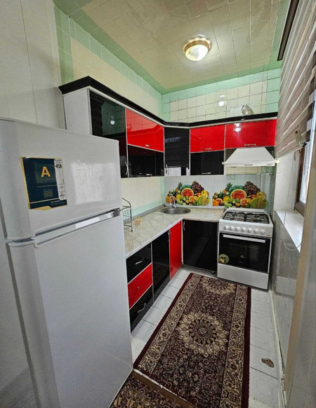 Коратош массивдан 4 хоналик уй ижарага берилади ФАКАТ ОИЛАГА