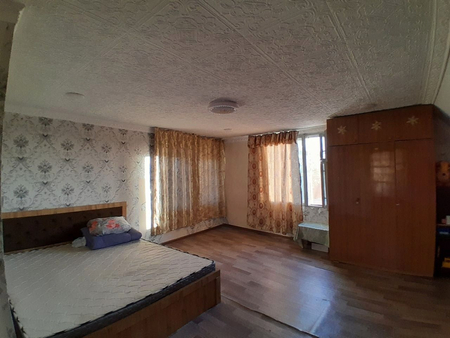 Сдаётся одна комната