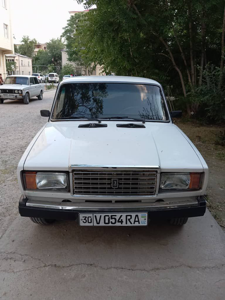 Ваз 2170 сотилади