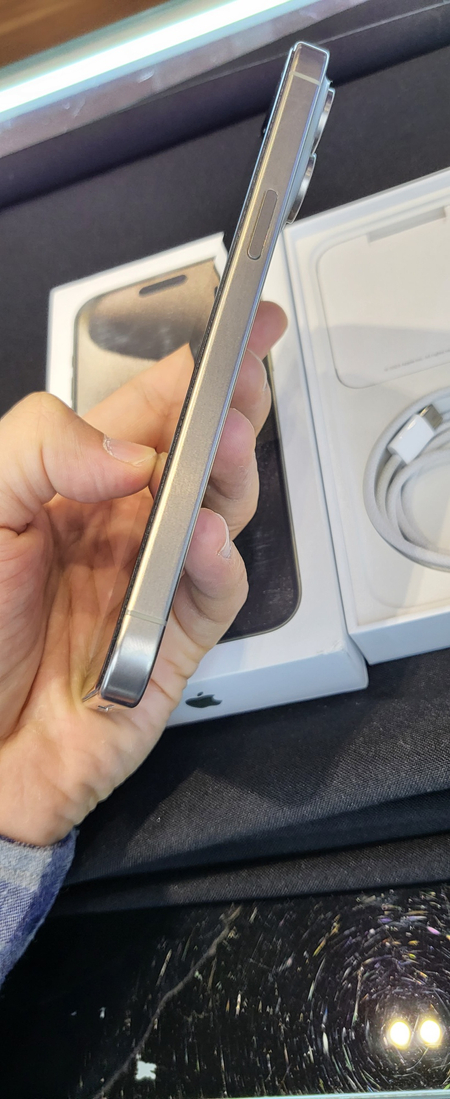 Iphone 15 pro max 1 TB 99% dual sim в идеальном состоянии