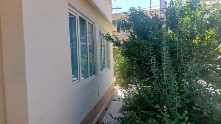 Продаю квартиру, 3комнаты, 1этаж, двух этажный дом., в отличном состоя