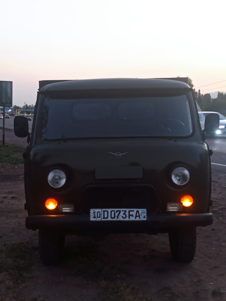 Продается УАЗ 3303