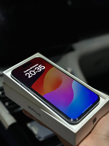 Iphone 15 pro 256 gb simkartali