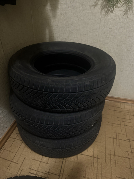 Срочно   Шины  НОВЫЕ всесезон  100$