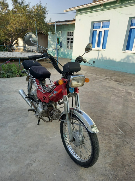 Lifan mopet sotiladi