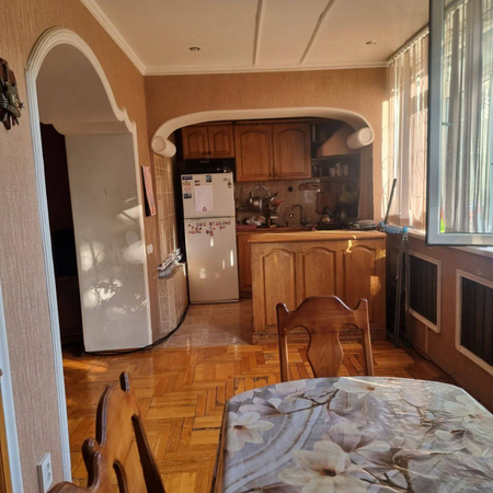 С.Азимова 3/4/5 кирпич 77серия  2*7м²  80м²