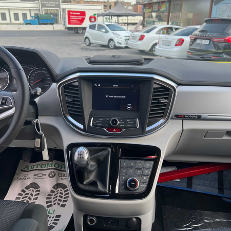 Jac M4 Microavtobus