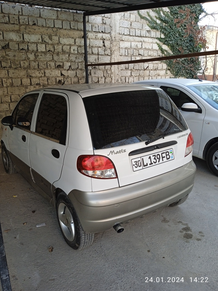 Matiz sotiladi sirochna