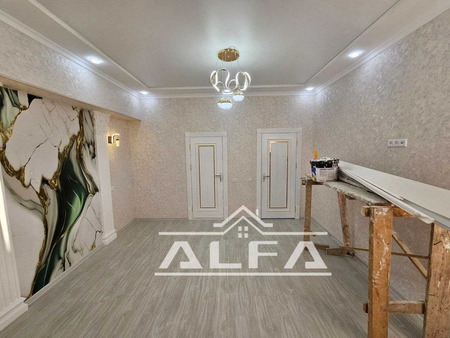 3 xonali 95m² 7-qavat sotiladi.
