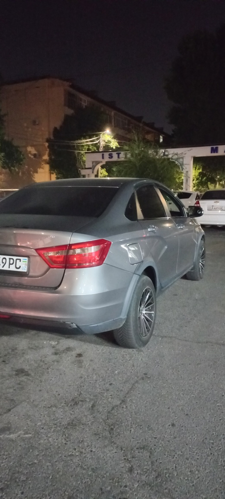 Lada vesta 2018 sotiladi