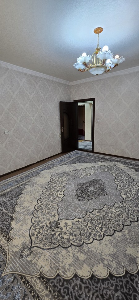 Шошилинч! 3 хона. Сотилади. 3/5/9 Алгоритм Зархал. Не торец. Чиланзар