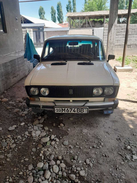Vaz 2106 sotiladi