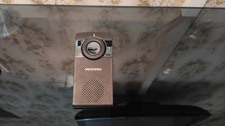 Plantronics K100 - bluetooth-гарнитура  для автомобиля
