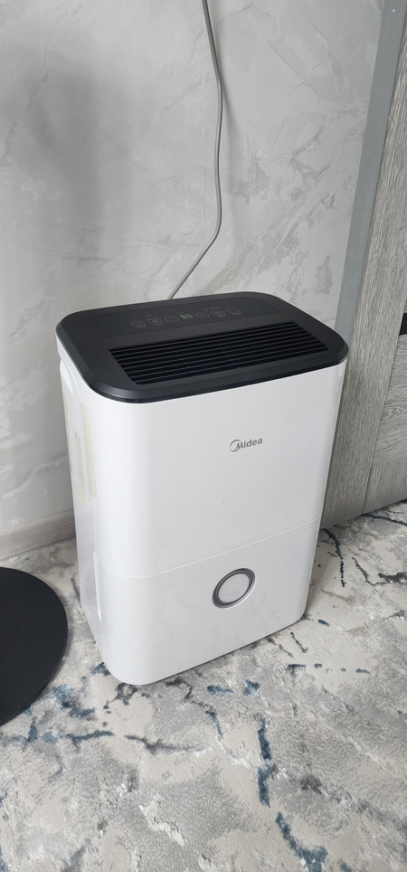Осушитель воздуха Midea MDDF-20DEN7