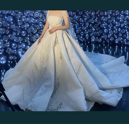 Свадебное платье от бренда La Sposa