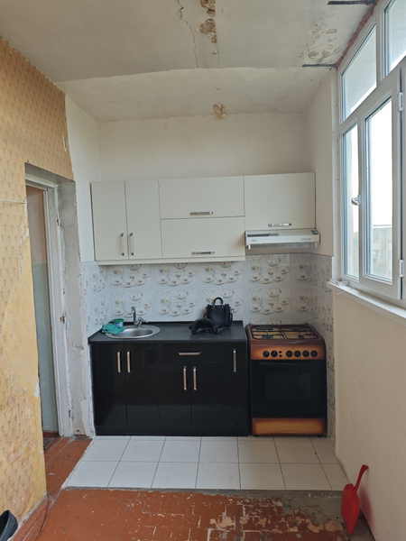 Продаётся Квартира На Массиве Буз 2. 1 Комнатная