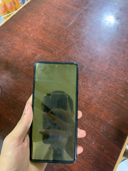 REDMI NOT 11 8\\\\128 HOLATI ZOʻR gjgiigyu